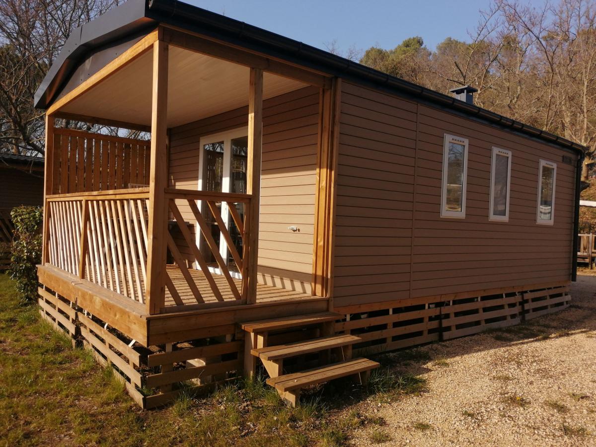 Les mobil-Home Loggia Bay 4 personnes du camping Saint Michelet